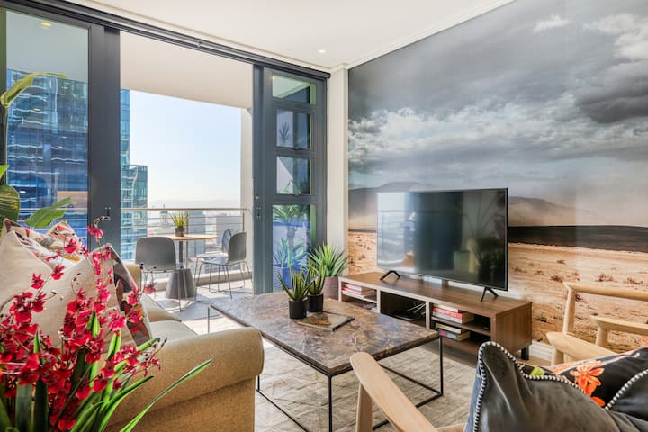Marvelous Condo In Cape Town - Views & Pool Deck - Claremont