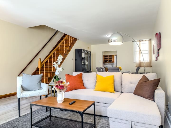 Cozy 3-bedroom House In South Philly - Walnut Hill - Philadelphia