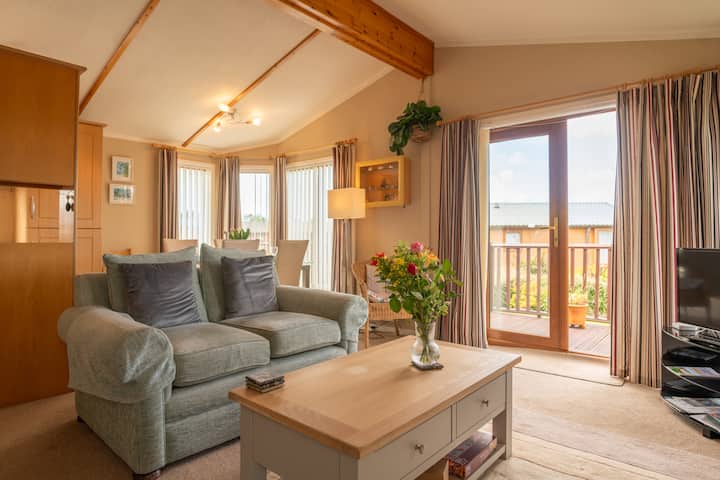 5 Ocean View Lodge - 3 Bed-sleeps 6-tjs5ov - Woolacombe