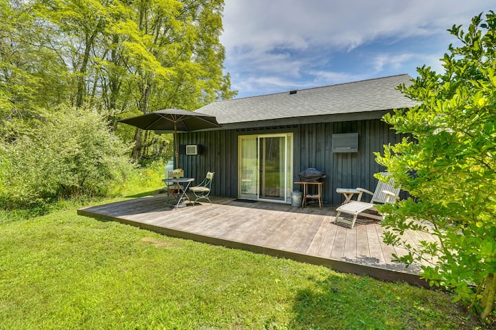Highland 1850s Studio Barn On Sprawling 4.5 Acres! - Highland, NY