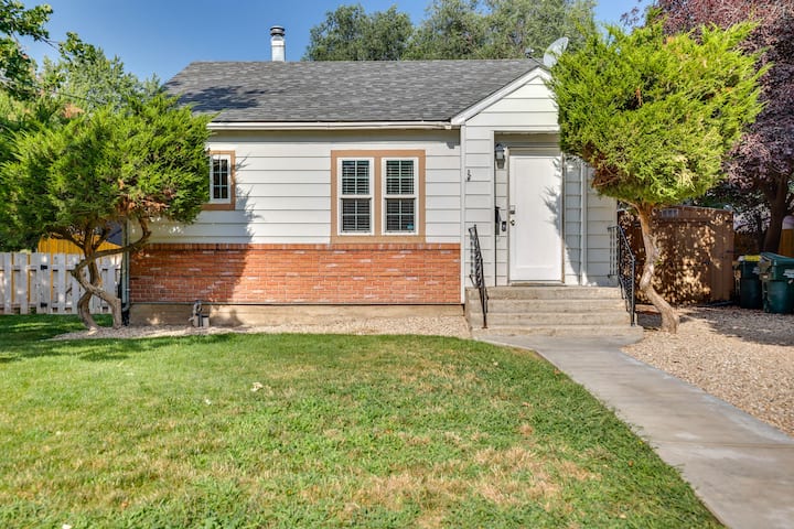 Walkable Townhome In Meridian W/ Private Yard! - Meridian, ID