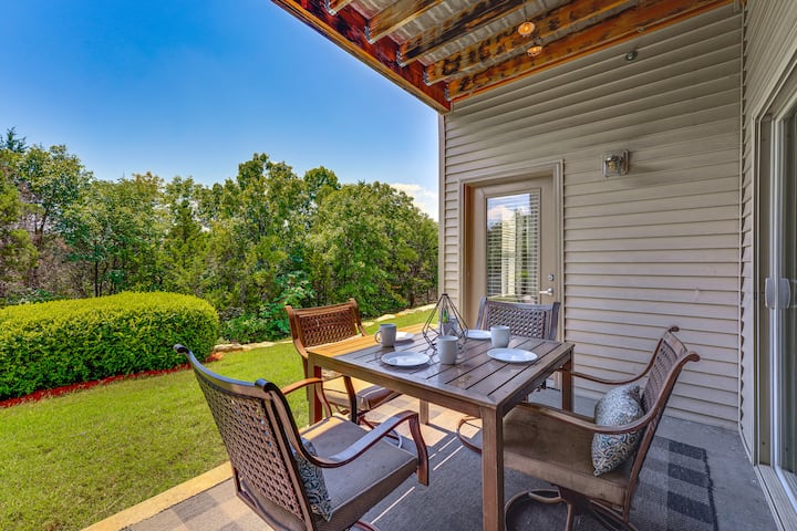 Table Rock Lake Access: Scenic Branson Condo - Branson, MO
