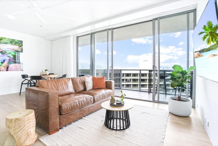 1007 Harbour Lights With Ocean Views - Cairns