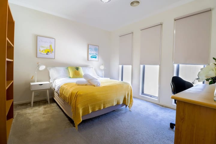 Private Ensuite Room I Deakin Uni I Waurn Ponds - Geelong