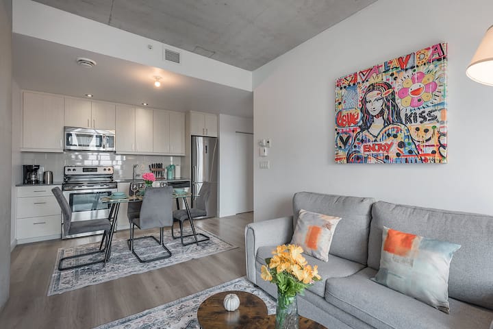 Stylish 2br Gem | Old Montreal + Square Victoria - Montreal