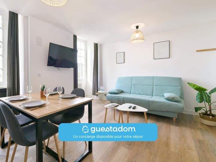 La Casa - Wifi - 500m Centre-ville - Laval, France