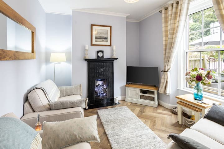 Host & Stay | Arundel Cottage - Whitby