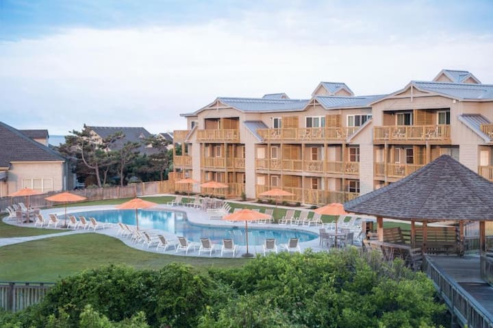 Sanderling Beach Home | Sunset & Pools Access - Duck, NC