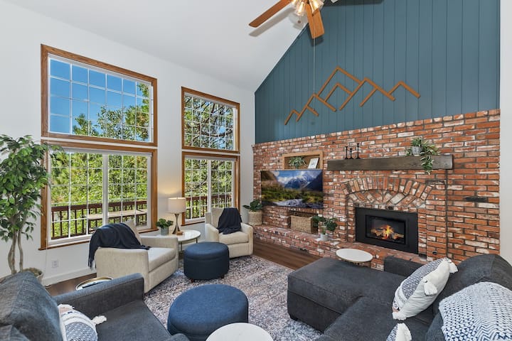 Lake Arrowhead Mountain Pines Lodge - Lake Arrowhead, CA