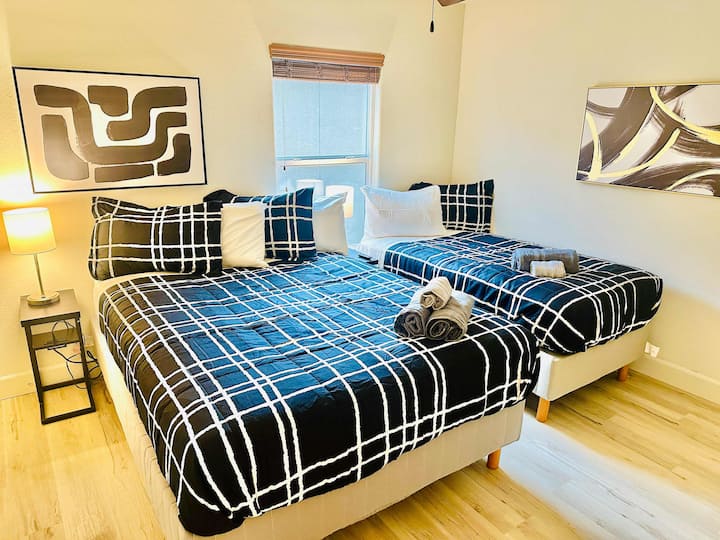 3bedroom/2.5bathroom/sleeps11/lt - Reno, NV