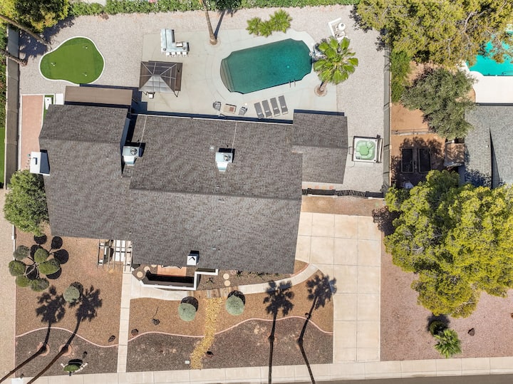 A. Pharoah Of North Scottsdale By Paseohomesaz - Phoenix