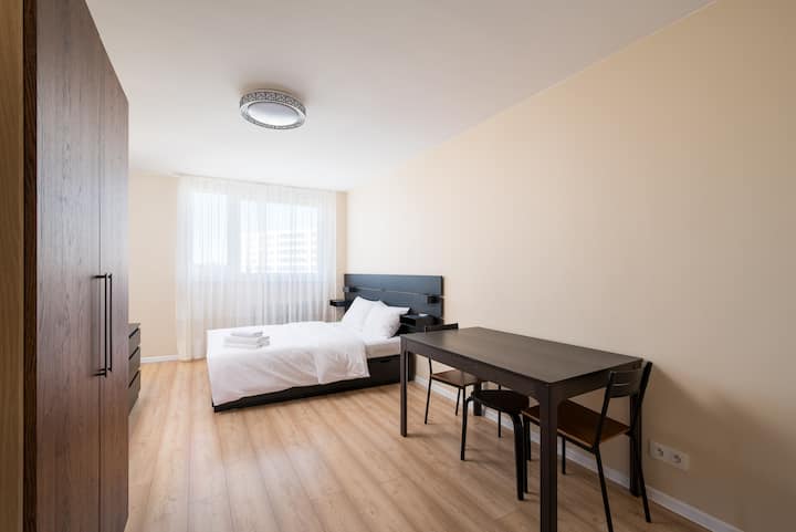 Targówek 3-bedroom Apartment - Varsó