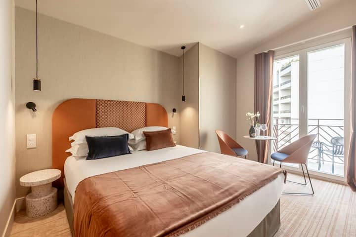Suites Fl By Sweett | Double Room With Balcony - Paris