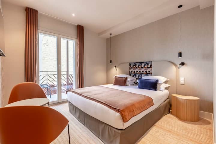 Suites Fl By Sweett | Junior Suite With Balcony - Paris