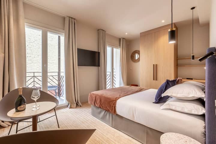Suites Fl By Sweett | Family Suite With Balcony - Paris