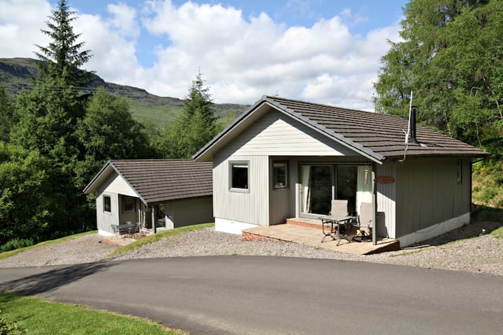 The Hunter's Lodge - Tyndrum