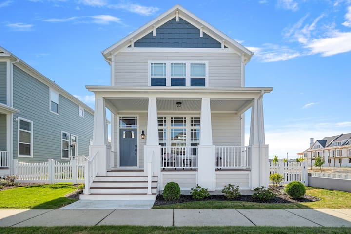 Gorgeous Vacay Home W/ Marina View Near The Beach - Benton Harbor, MI