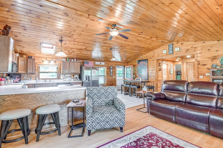 Picturesque Phoenix Vacation Home On Oswego River! - 鳳凰城