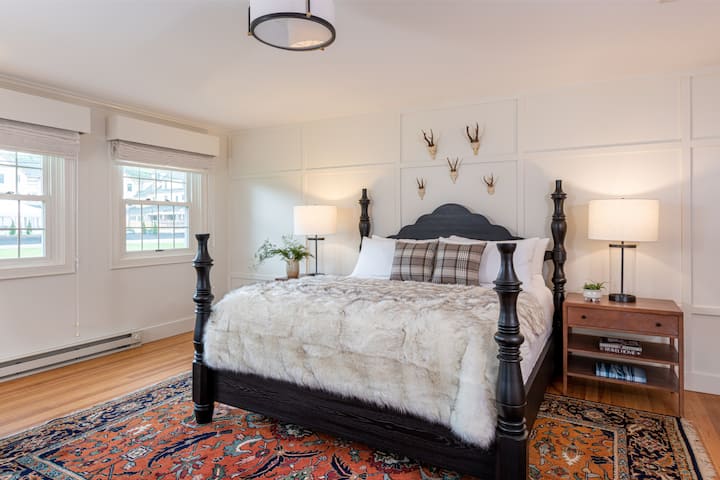 White Mountains Charming Stay | Sleigh Rides. Pool - Jackson, NH