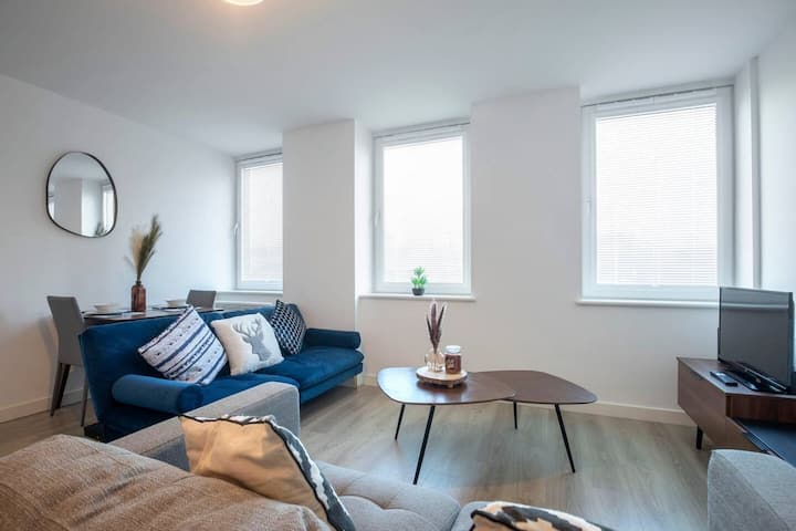 Exceptional One Bedroom Apartment In Gloucester - Gloucester
