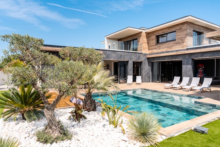 Villa Signature, Luxe Avec Piscine De Bali - Agde