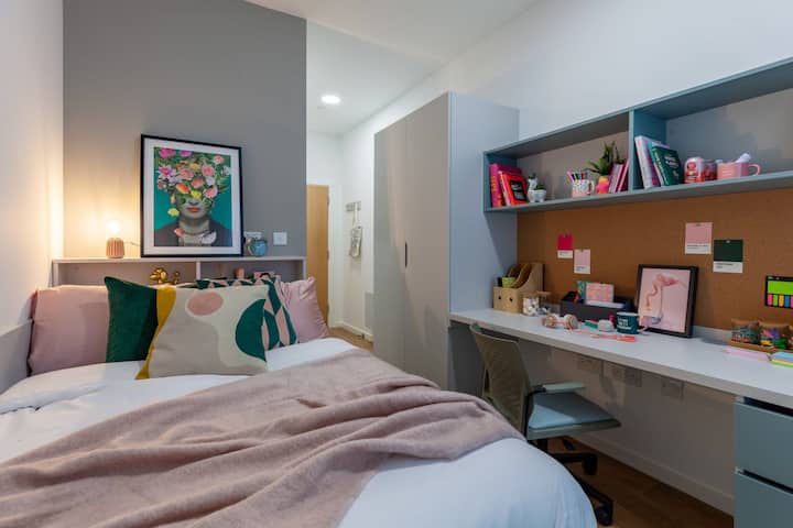 Students Only Modern Ensuite At The Waterways - 노팅엄