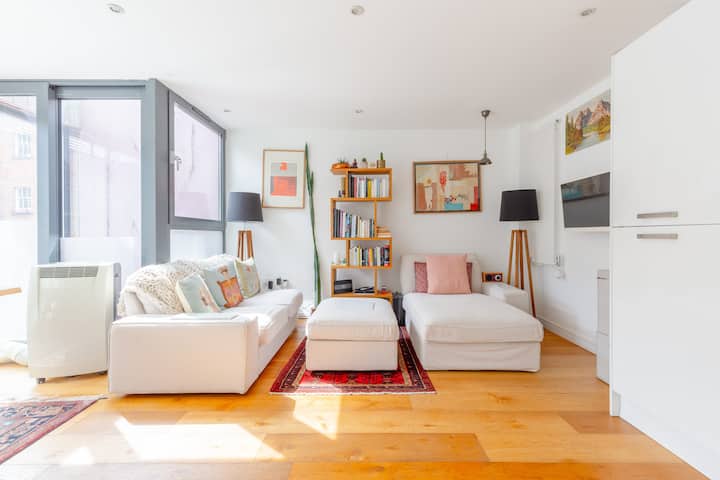 Home In The Heart Of Hackney | Wifi | 1 Bed - Leyton