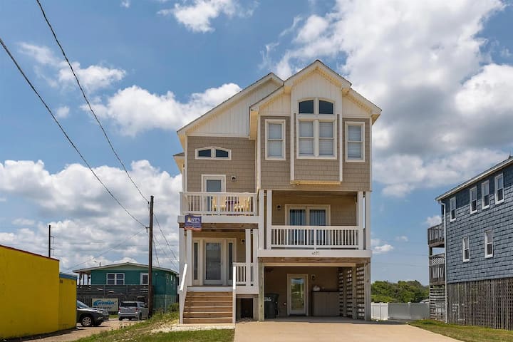 Heated Pool! Semi Ocean Front, Hot Tub & Pets - Nags Head, NC