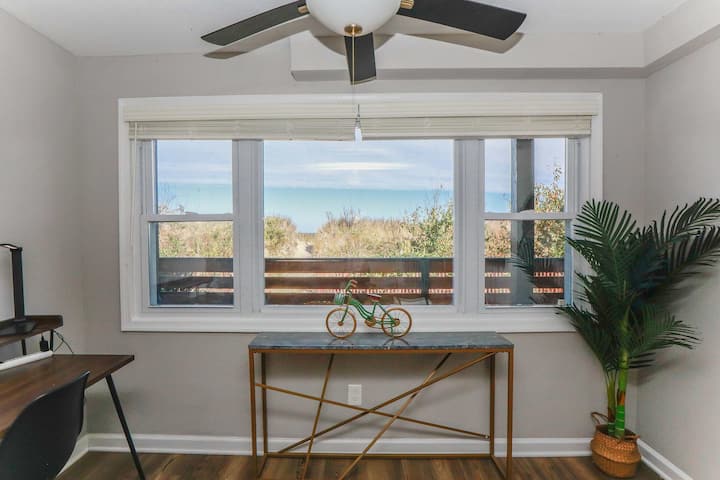 Sojourn 2 Br Beach Front Home With Ocean Views #5 - Virginia Beach