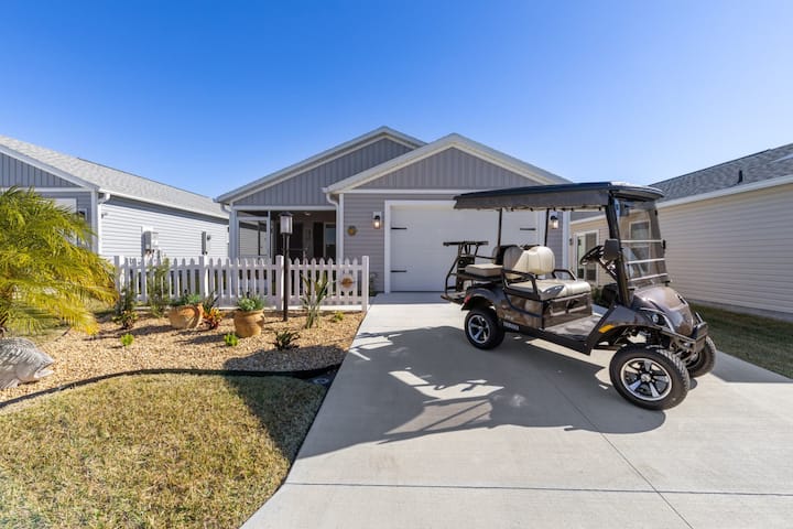Lucky Seahorse Villa - Wildwood, FL
