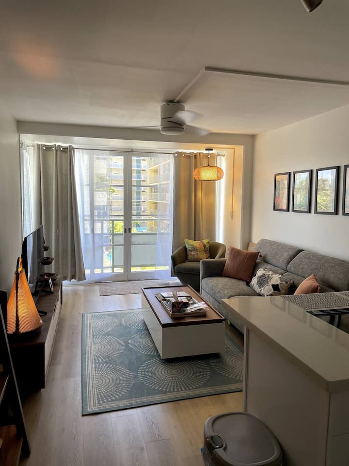 Stylish Waikiki 1 Br Remodeled Gem-free Parking - Honolulu
