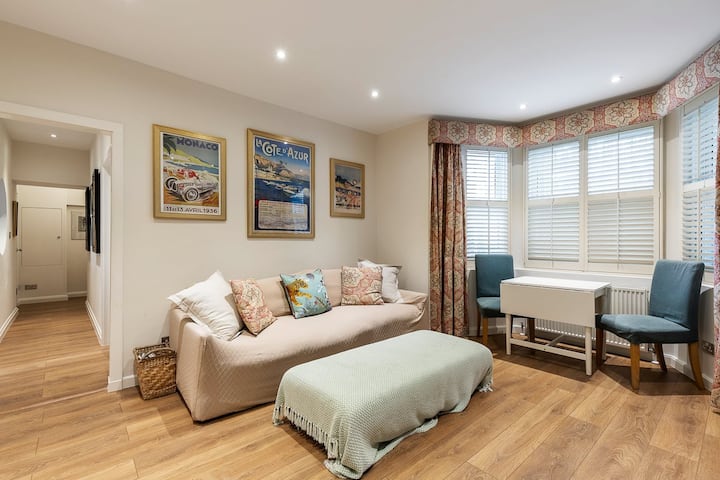 Elegant Two Bedroom Flat In Redcliffe Gardens - Chelsea