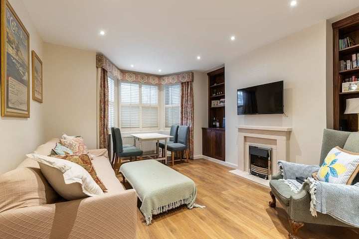 Elegant Two Bedroom Flat In Redcliffe Gardens - Londra