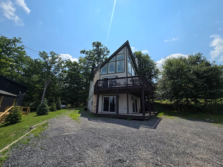 Terps Hideaway- 5 Bedroom Home With Hot Tub - Deep Creek Lake, MD