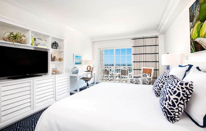 Oceanview Balcony King, Oceans Edge, Key West View - Stock Island, FL
