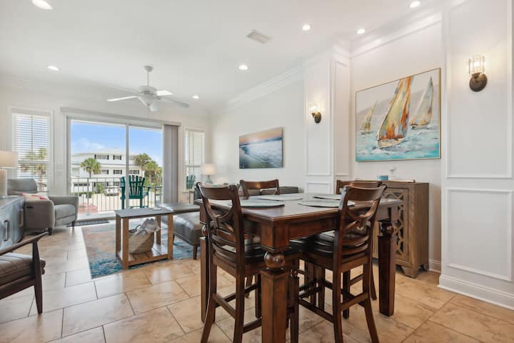 Amelia Sunrise - Oceanfront, Bikes, & Beach Access - Amelia Island, FL