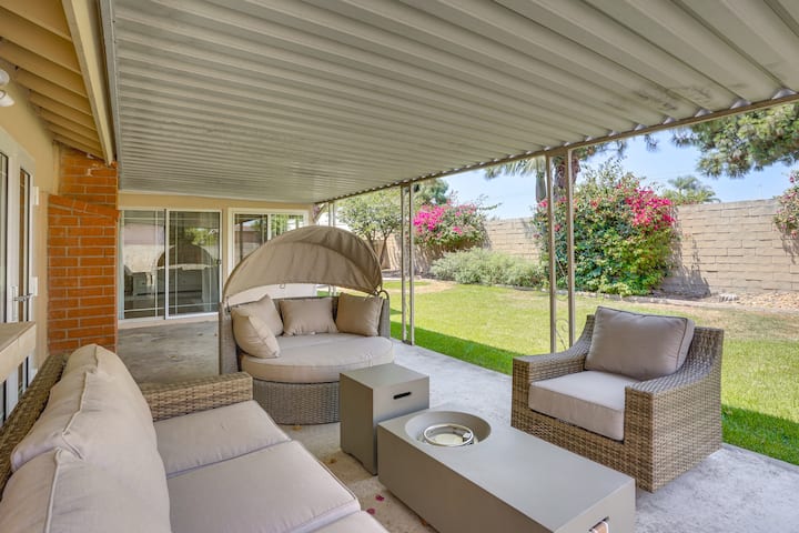 Huntington Beach Home: Fire Pit, Grill + More! - Huntington Beach, CA