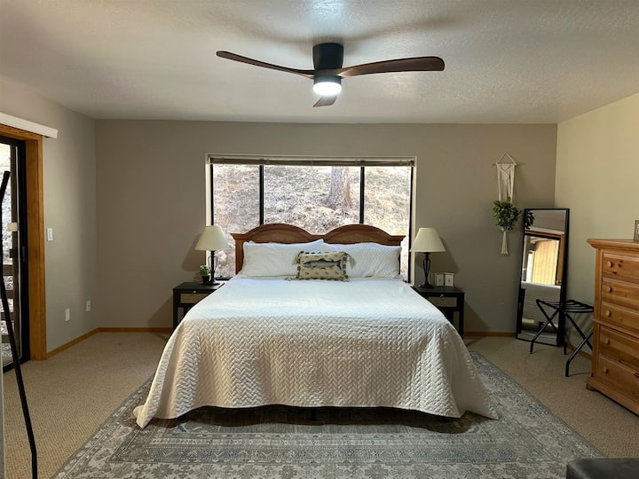 Scenic Sierra - Twain Harte Lake Access- Sleeps 18 - Sonora, CA