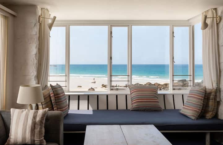 Beach Front House With 360 Sea Views - St Ives