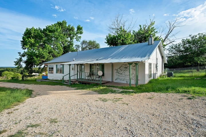 7 Tiny Town Farm House Animals Fire Pit - Carlton, TX
