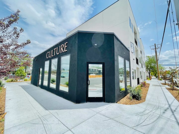 Brand New Studio Fast Wifi @Midtown/dtwn Sleeps 4 - Reno