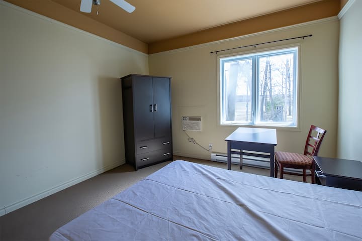 Varenne Hotel Private Double Room 1 - A20 - Beloeil