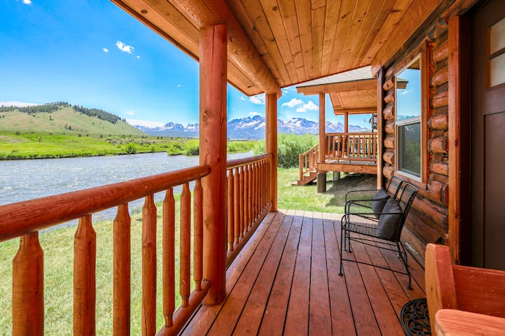 Stanley River Retreat Cabin On Salmon River # 26 - Stanley, ID
