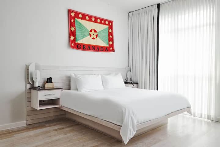 Scenic Beachside Hotel | Room W/ Fireplace - Long Branch, NJ