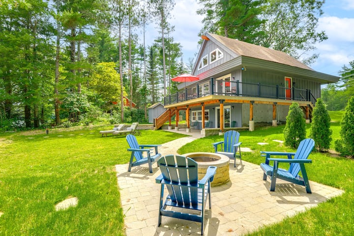 Stunning Sterling Sanctuary: Unwind On The Water! - Mirror Lake, Devens