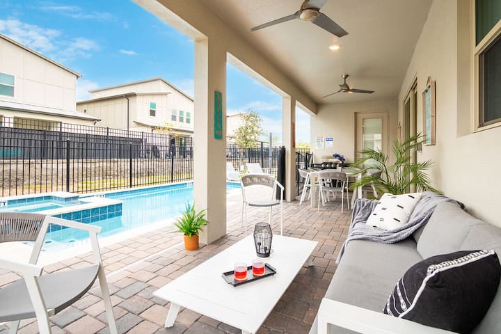 Luxury Oasis W/ Private Pool, Spa & Beach Access! - Melbourne, FL