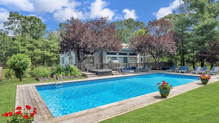 Wainscott Escape - East Hampton, NY