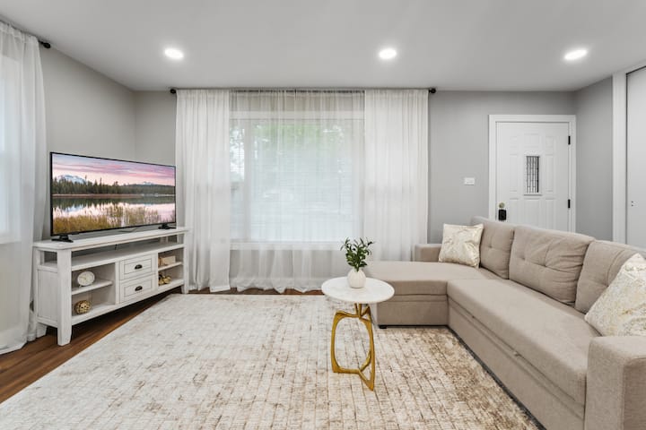 Modern 3br Stay Close To Woodfield & O’hare - Arlington Heights, IL