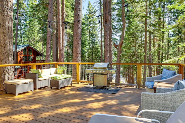 Forest-view Haven W/ Game Room: Tahoe City Gem! - Lake Tahoe