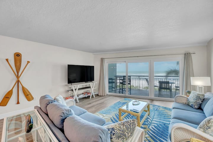 Beachfront Condo In Indian Shores - Indian Shores, FL